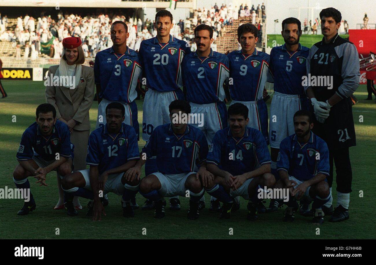 Kuwait team hi-res stock photography and images - Alamy