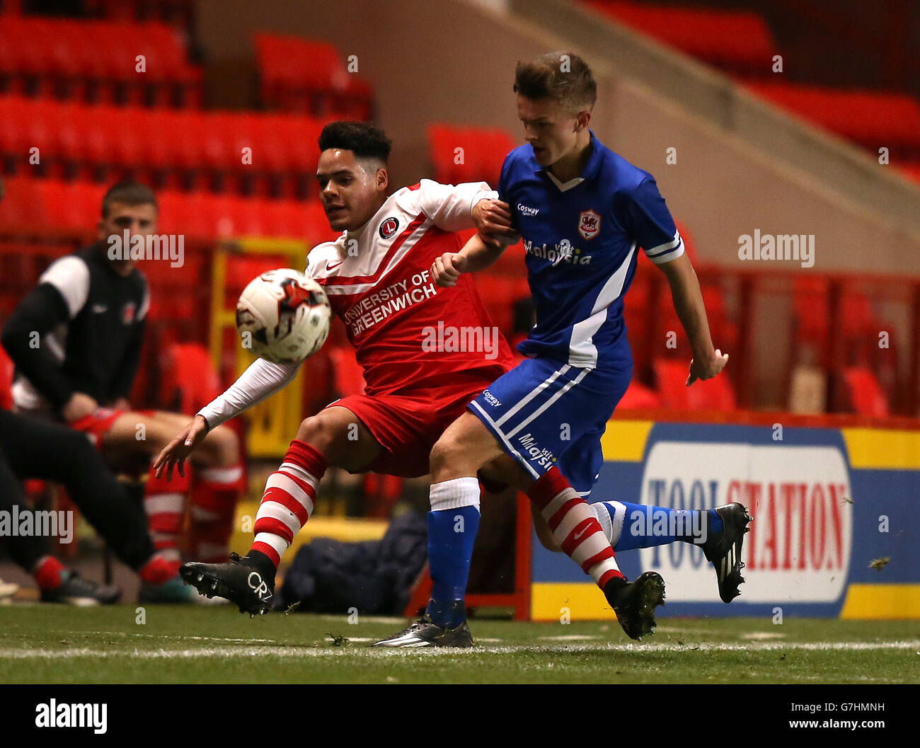 Charlton Athletic's Alex Kelly, (left) battles for possession of the ...