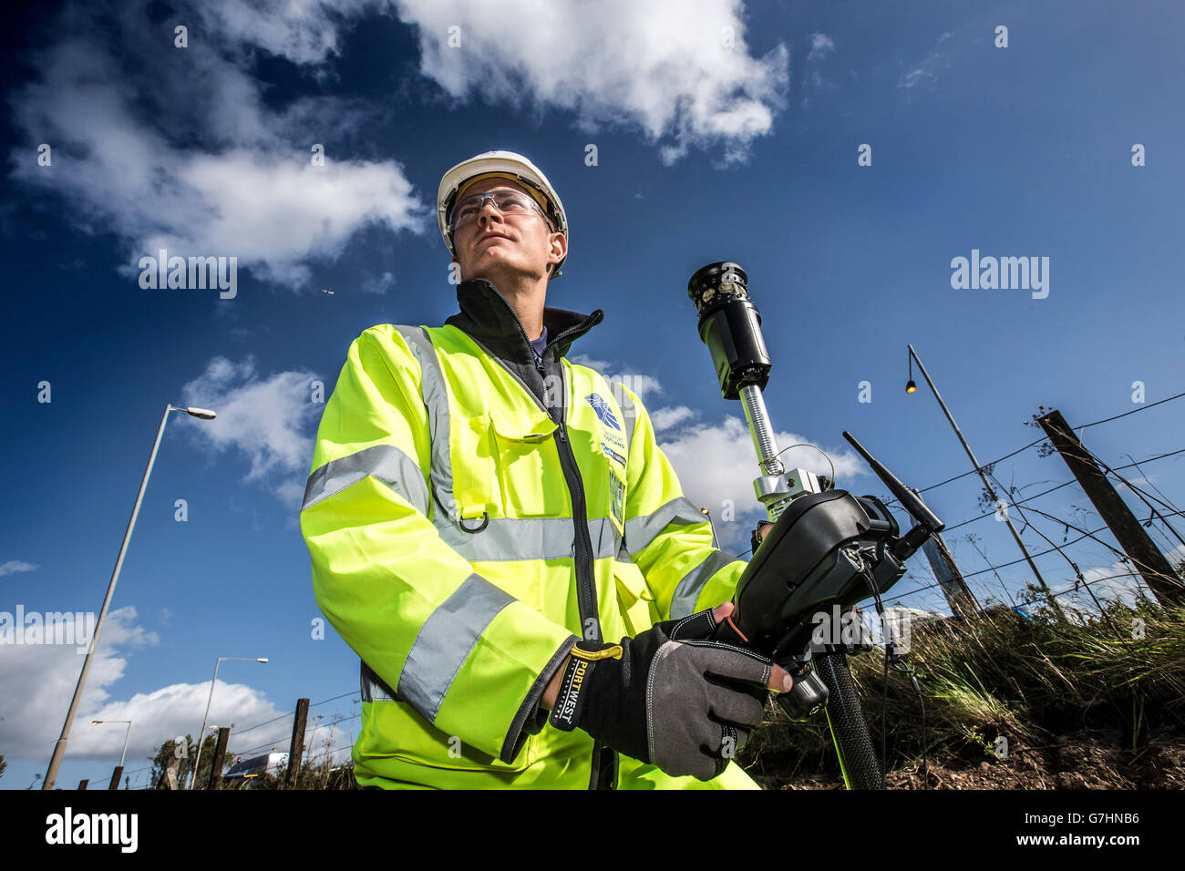 Surveying equipment hi-res stock photography and images - Alamy