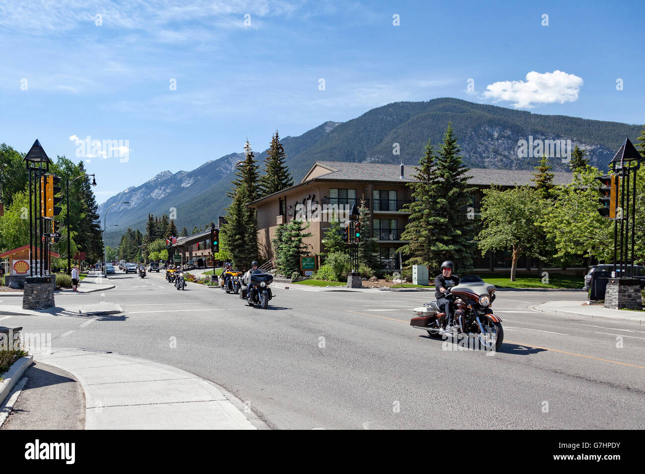 Banff scenic hi-res stock photography and images - Alamy
