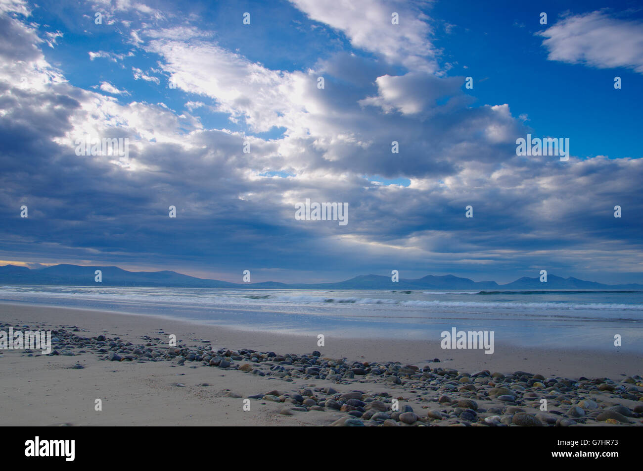 Newborough beach anglesey hi-res stock photography and images - Alamy