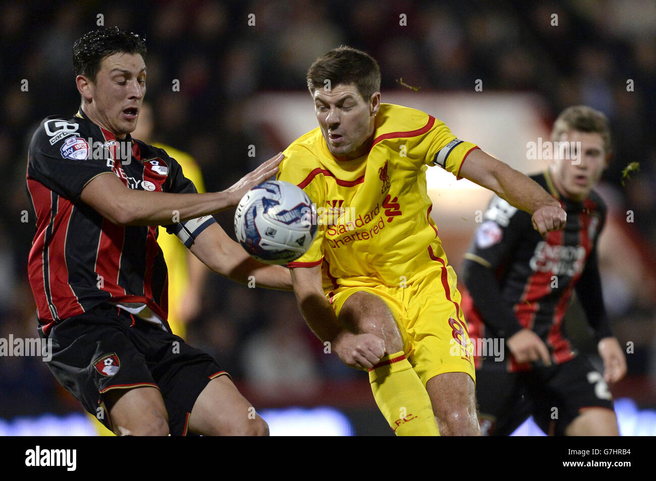 Afc bournemouths tommy elphick hi-res stock photography and images - Alamy