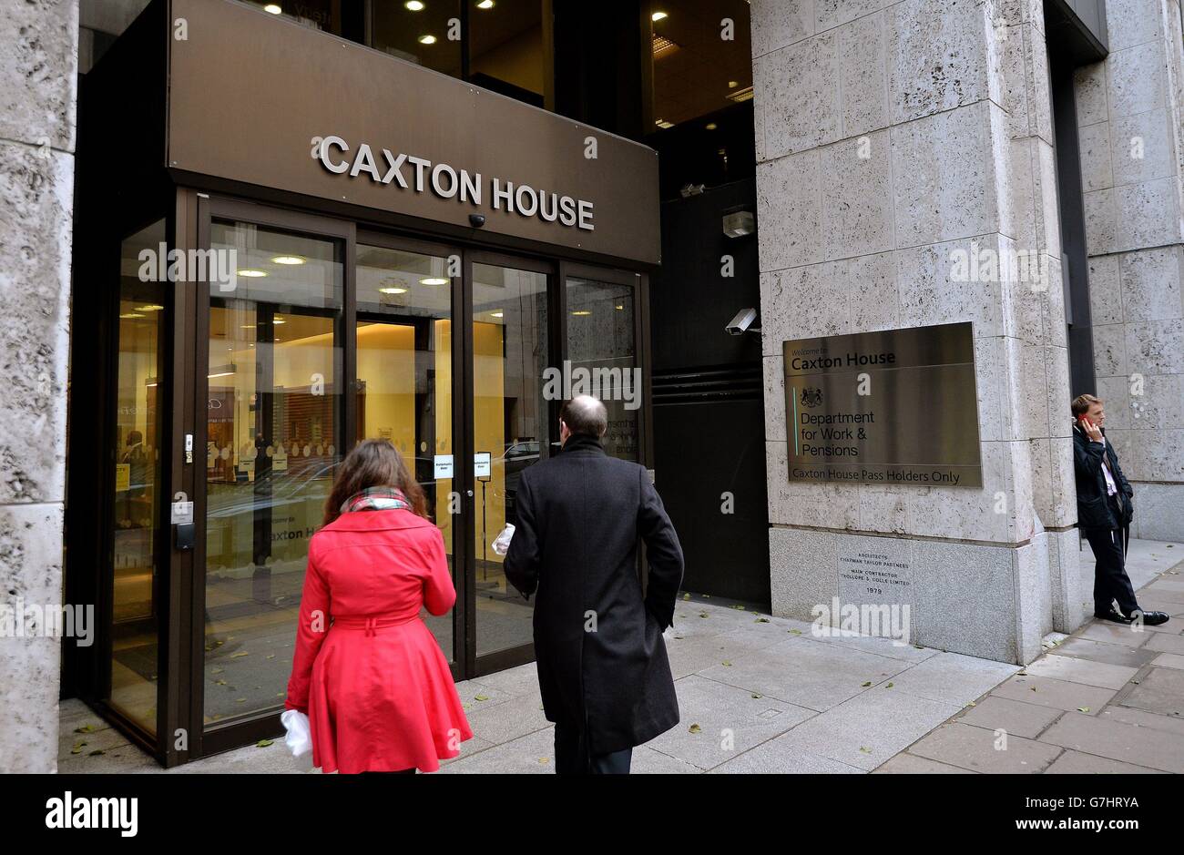 DWP rapped over benefit cap claims Stock Photo - Alamy