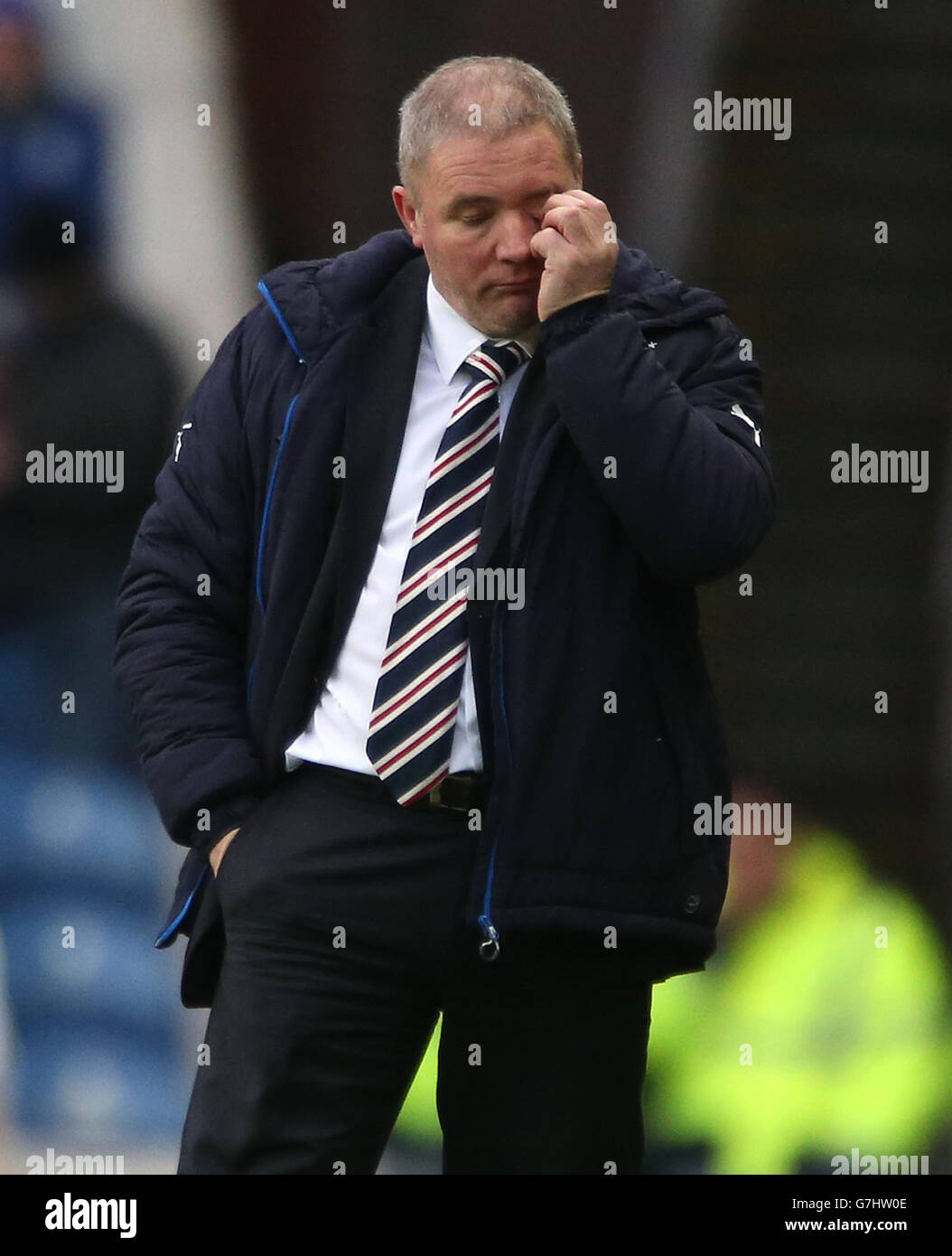 Glasgow rangers manager ally mccoist hi-res stock photography and ...