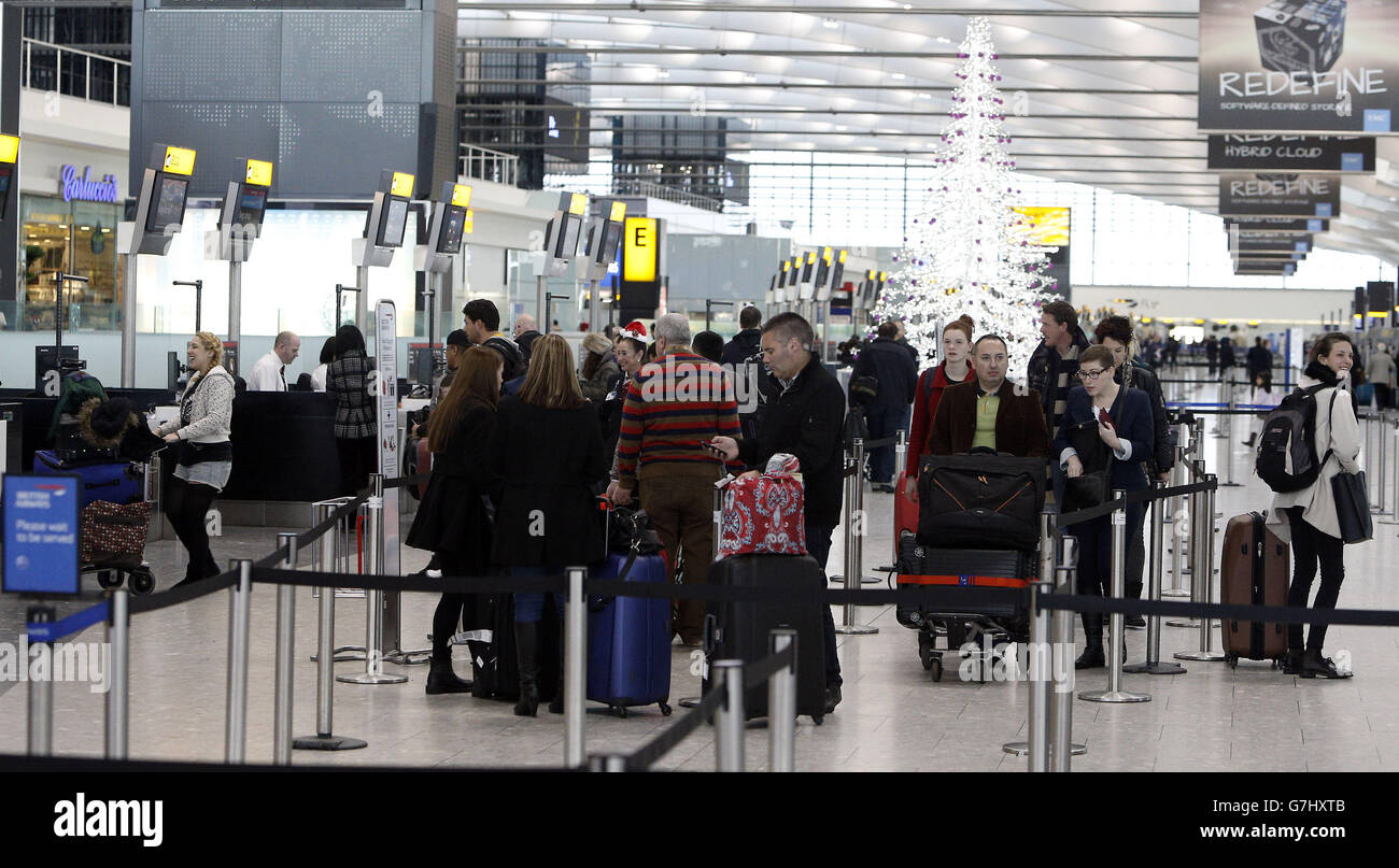 Heathrow Airport Drop Off High Resolution Stock Photography and Images ...