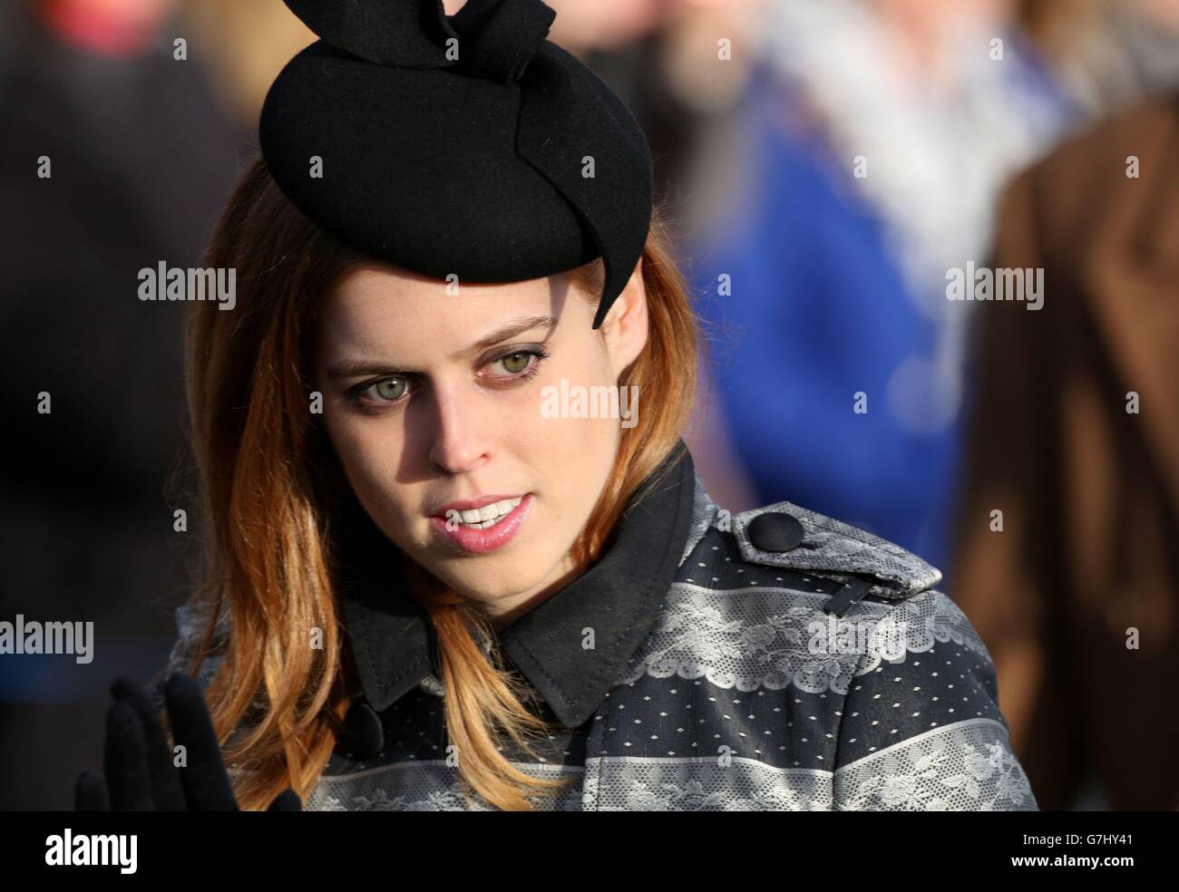 Royal family arrive christmas day hi-res stock photography and images ...