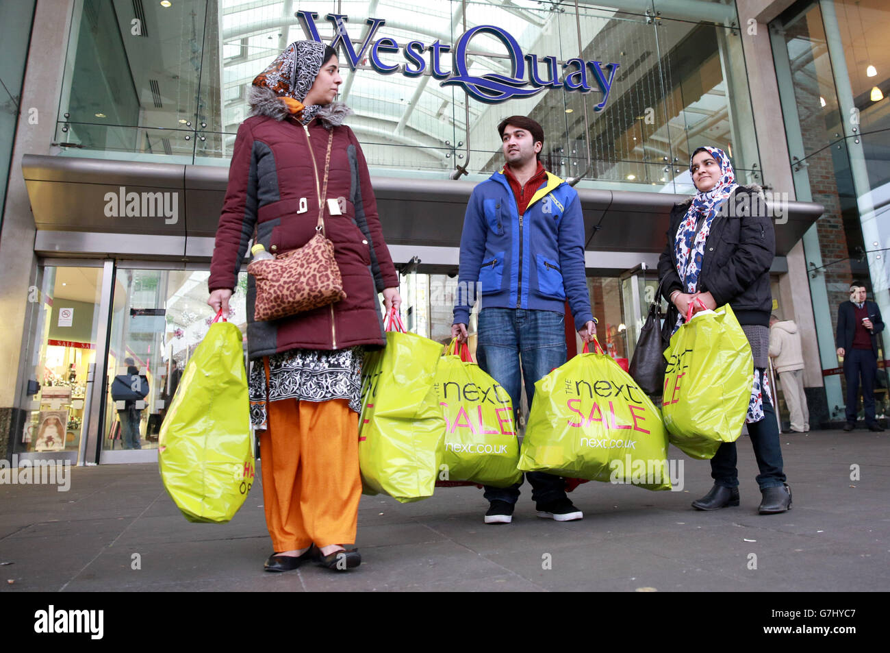 EDITORIAL USE ONLY (Left-right) Majida Yasin, Muhammad Mursaleen and ...