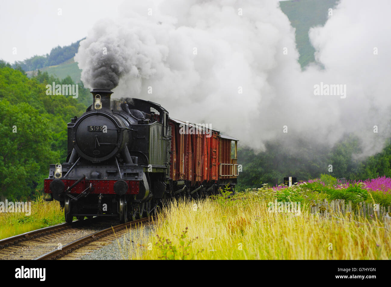 Great western railway steam locomotive hi-res stock photography and ...