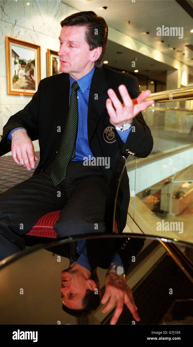 Andy roxburgh hi-res stock photography and images - Alamy