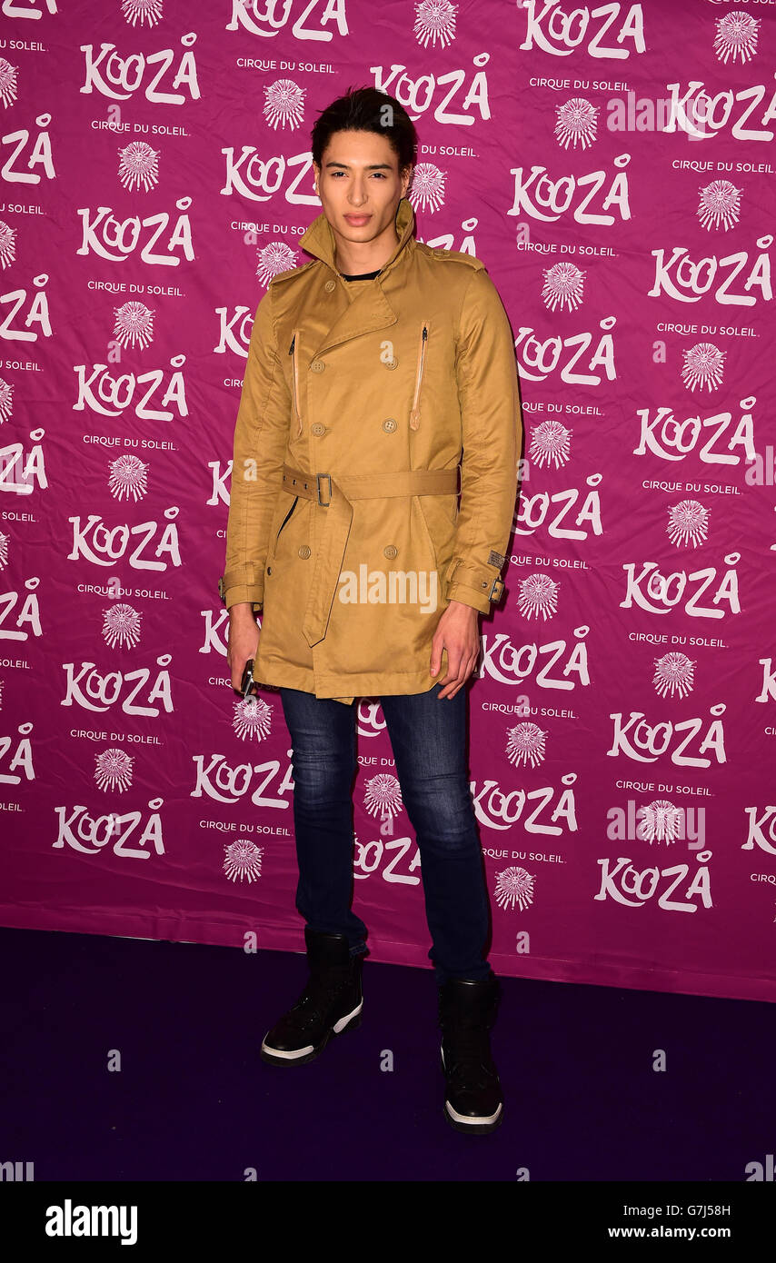 KOOZA premiere - London Stock Photo - Alamy