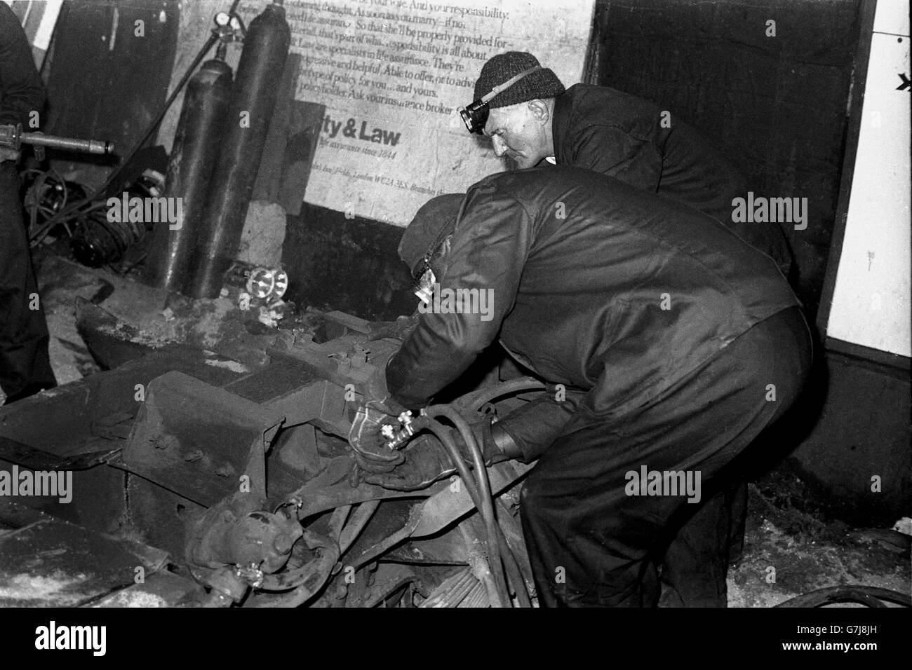 Moorgate tube crash hi-res stock photography and images - Alamy