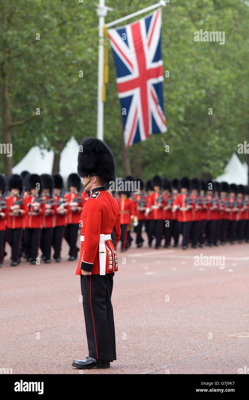 The Queen's Household Guard Stock Photo - Alamy
