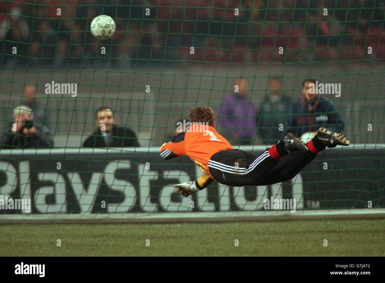 International Soccer - Euro 6's - Ajax six a side tournament. Andy ...