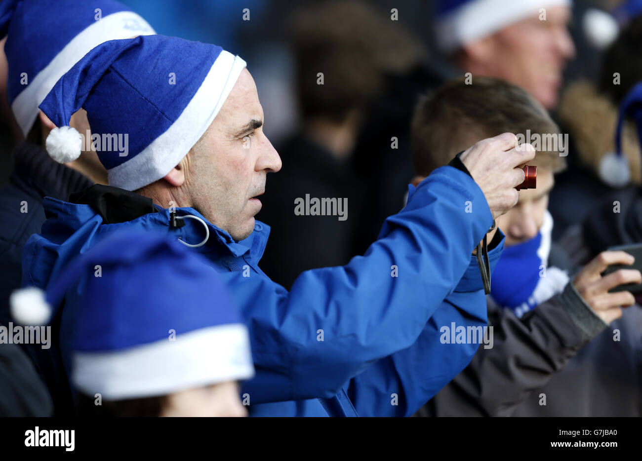 Soccer - Barclays Premier League - Southampton v Everton - St. Mary's ...