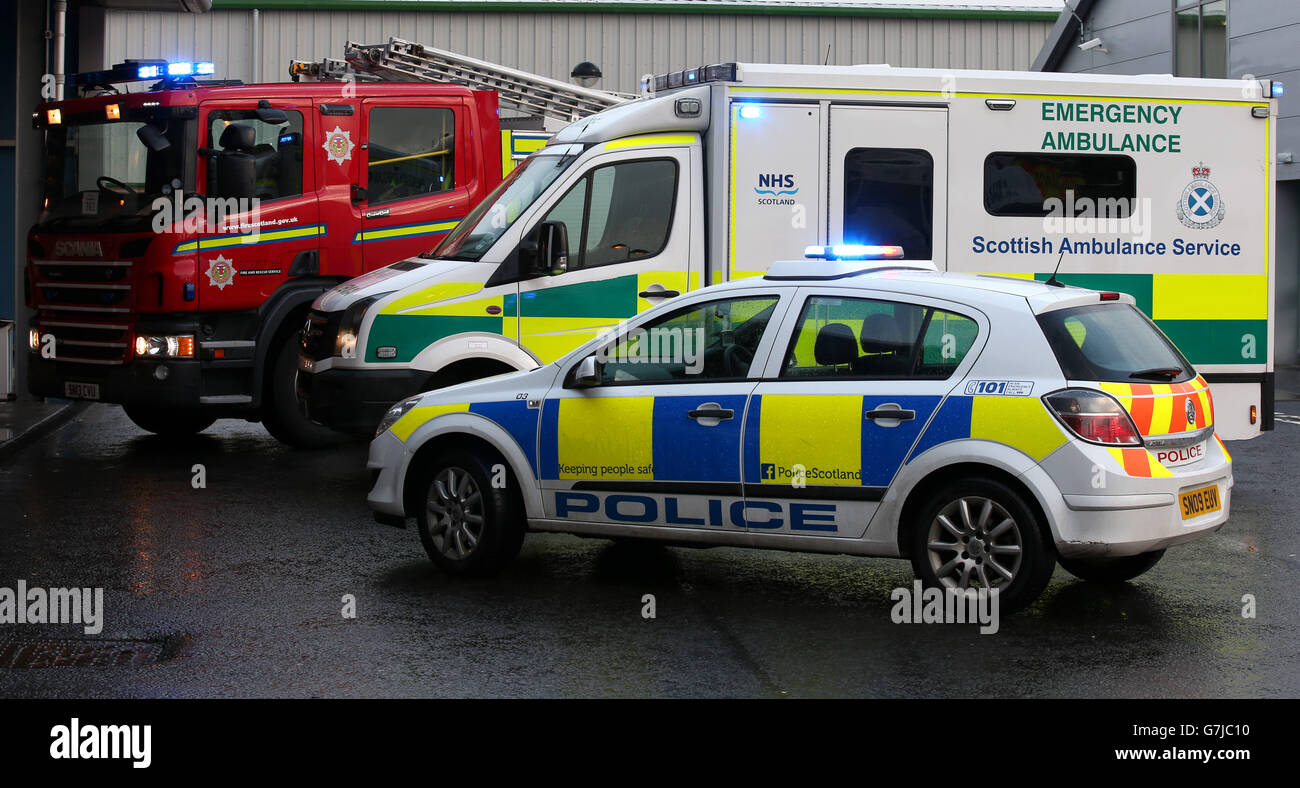 Scottish emergency ambulance car edinburgh hi-res stock photography and ...