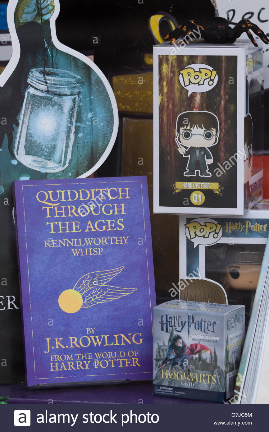 Harry Potter Book Store High Resolution Stock Photography and Images ...