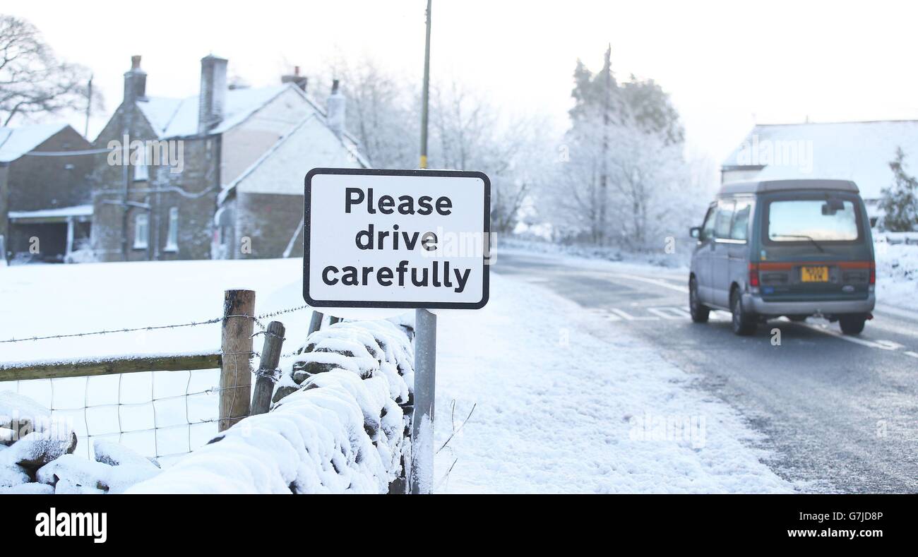 A car on the A537 to Buxton as wintry weather swept the UK, with ...