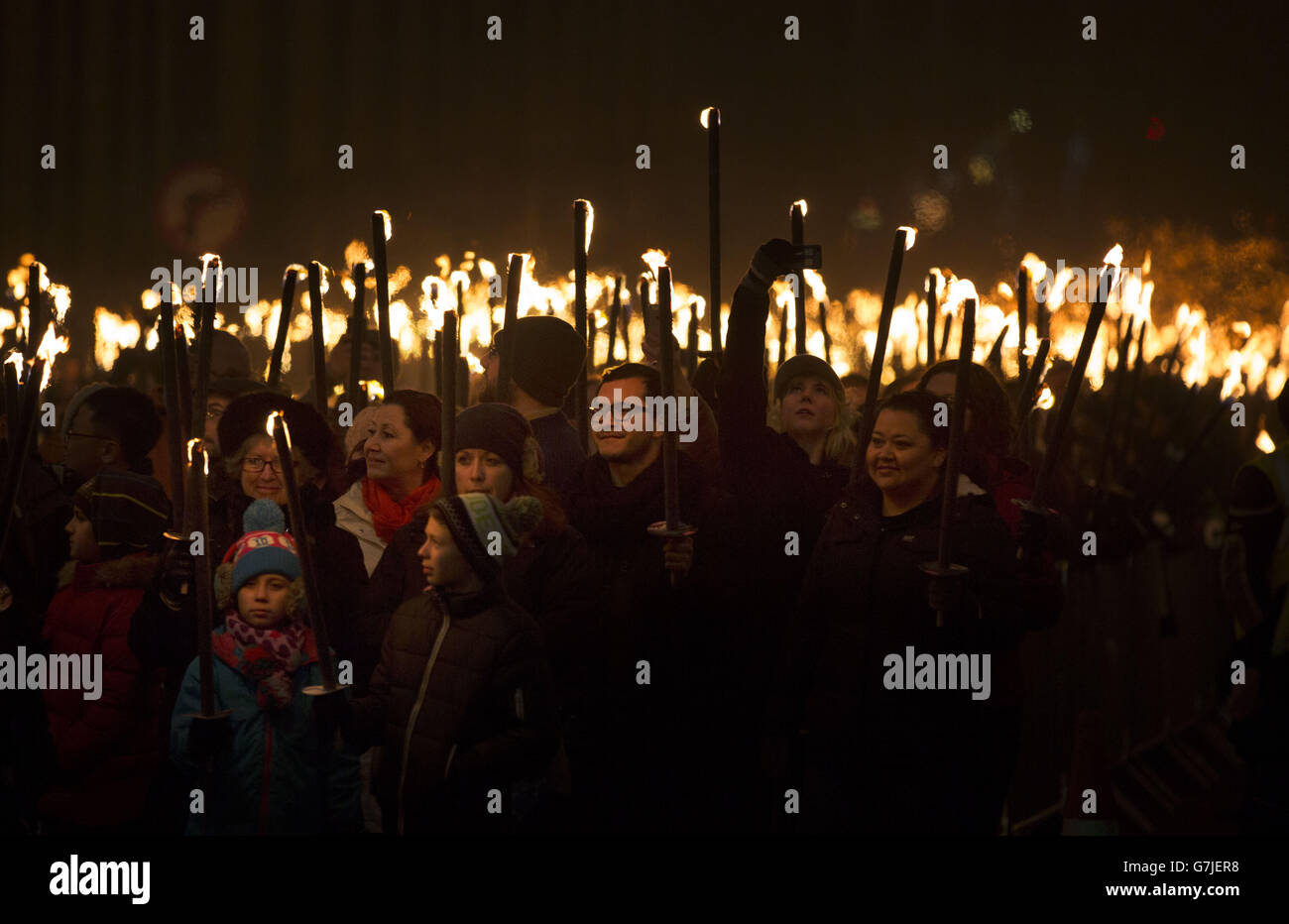 Hogmanay Torchlight Procession Stock Photo - Alamy