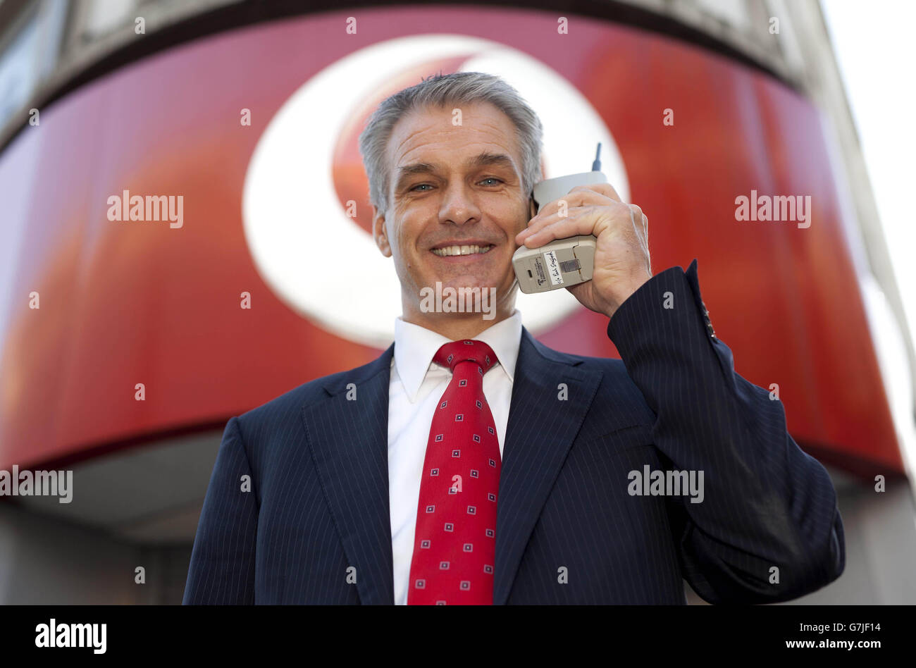 0800 mobile hi-res stock photography and images - Alamy