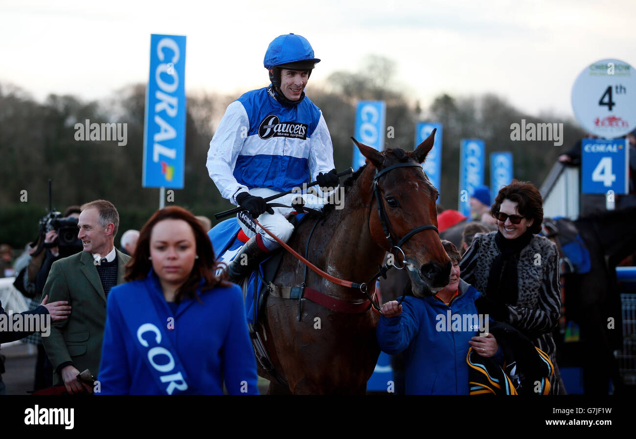 Coral welsh grand national day hi-res stock photography and images - Alamy