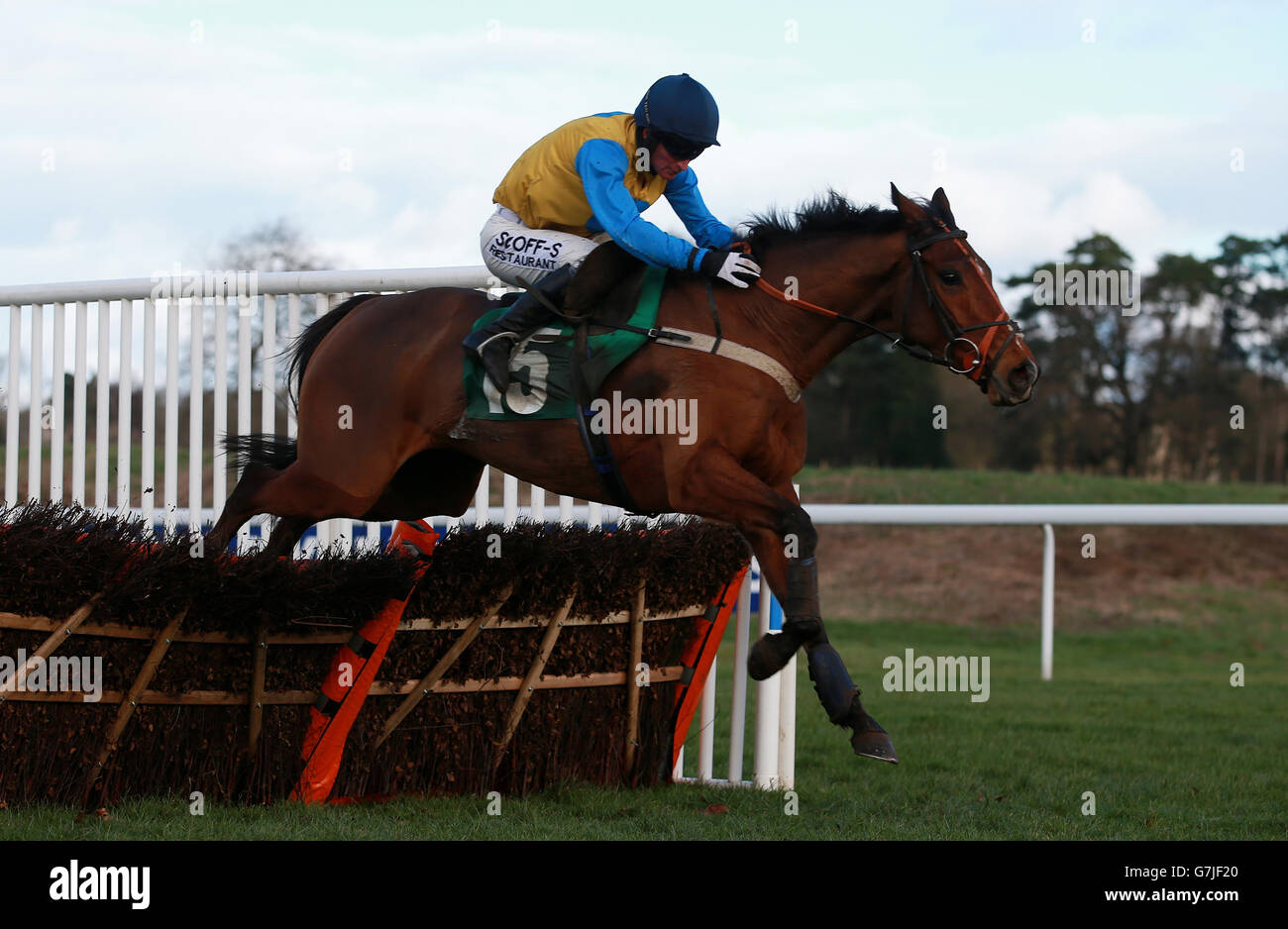 Coral welsh grand national day hi-res stock photography and images - Alamy