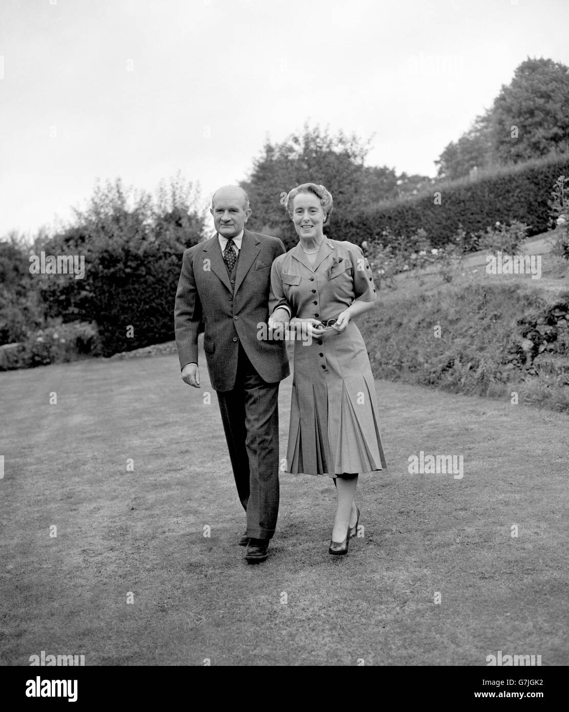 Field marshal sir william slim and lady slim hi-res stock photography ...