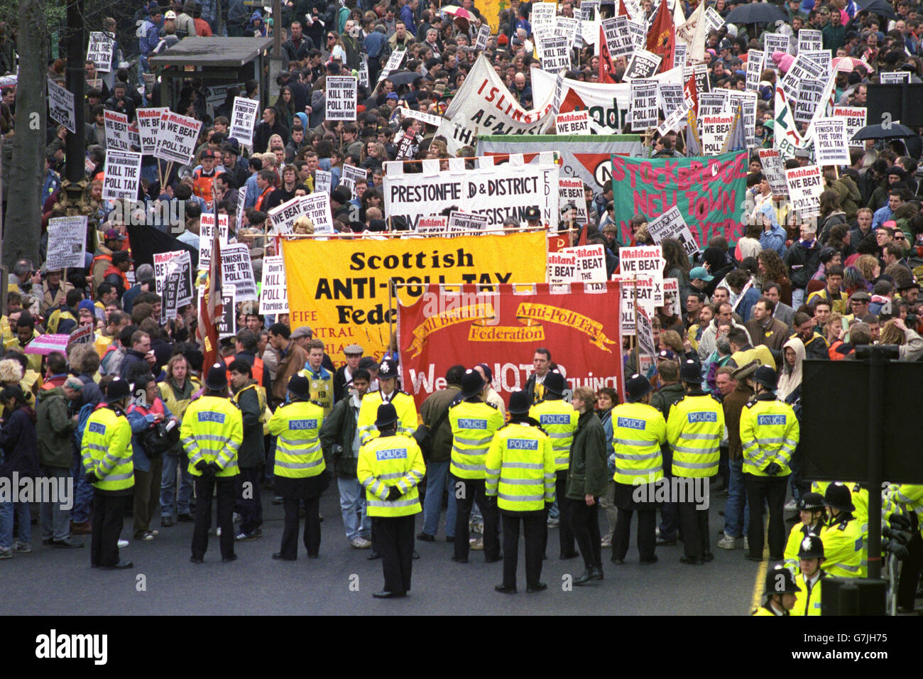 Protests poll tax hi-res stock photography and images - Alamy