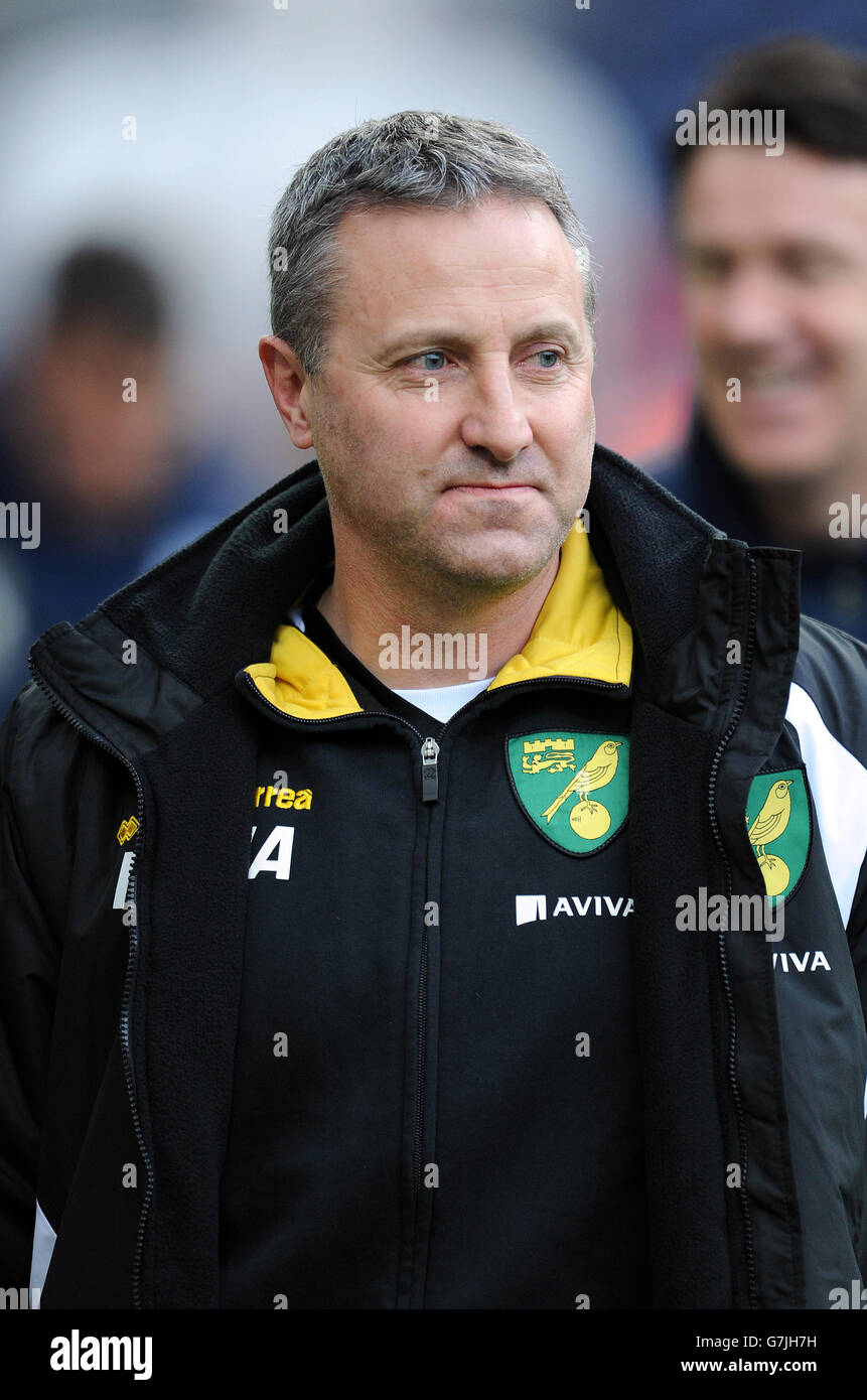 Neil adams norwich hi-res stock photography and images - Alamy