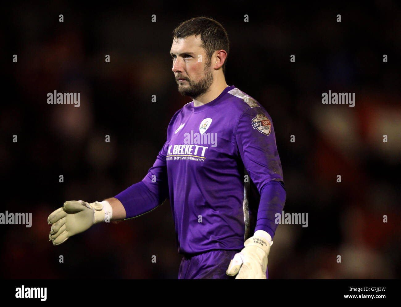 Soccer - FA Cup - Third Round - Barnsley v Middlesbrough - Oakwell ...