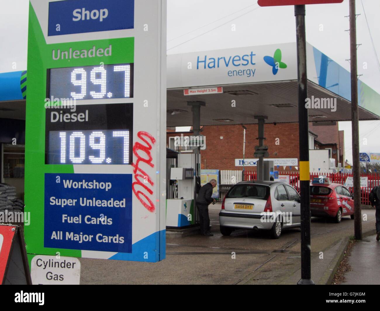 Harvest energy petrol hi-res stock photography and images - Alamy