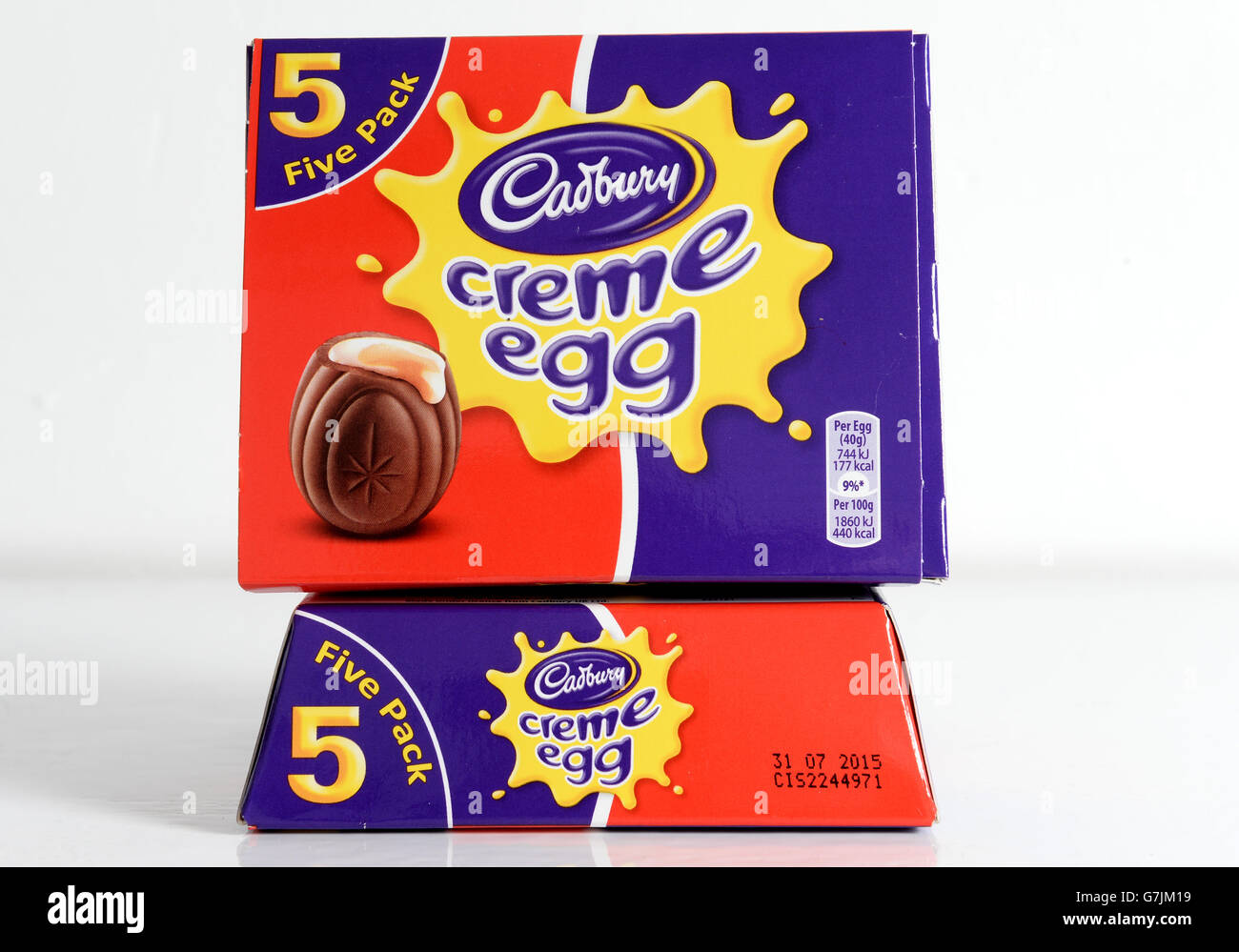 New Creme Eggs. A box of five Cadbury's Creme Eggs, London Stock Photo ...