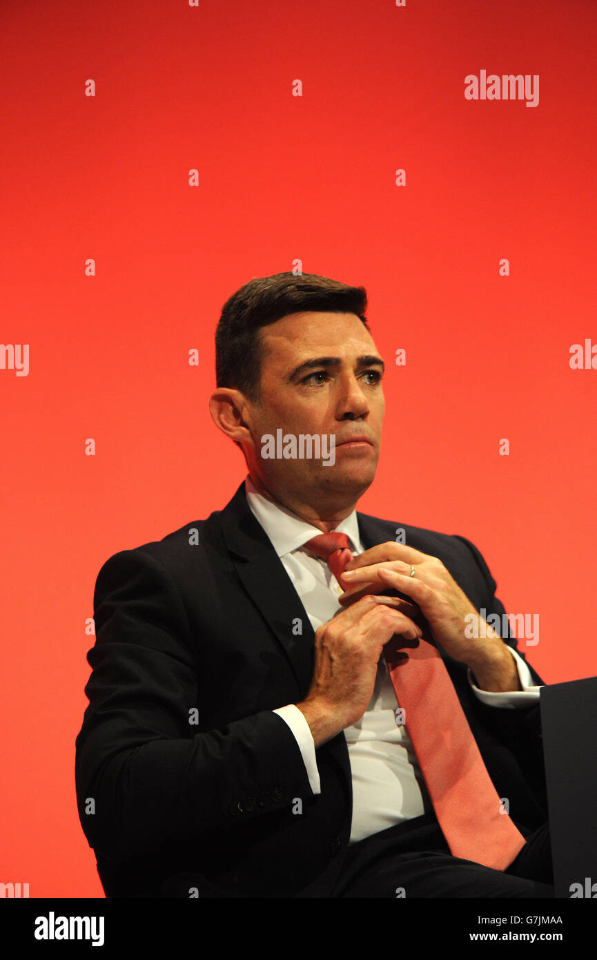 Andy burnham 2015 hi-res stock photography and images - Alamy