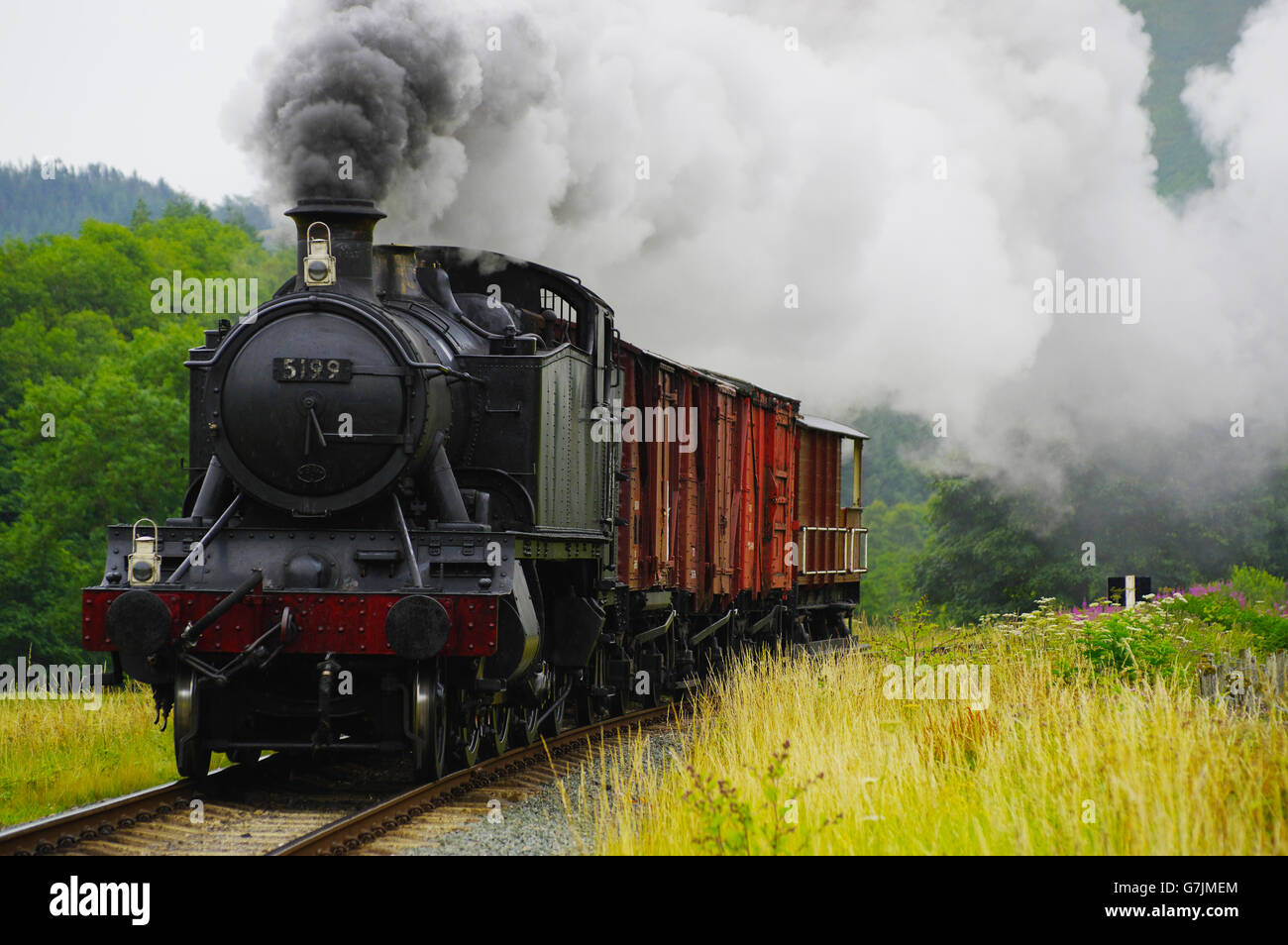 Locomotive 5199, on Llangollen Steam Railway Stock Photo - Alamy