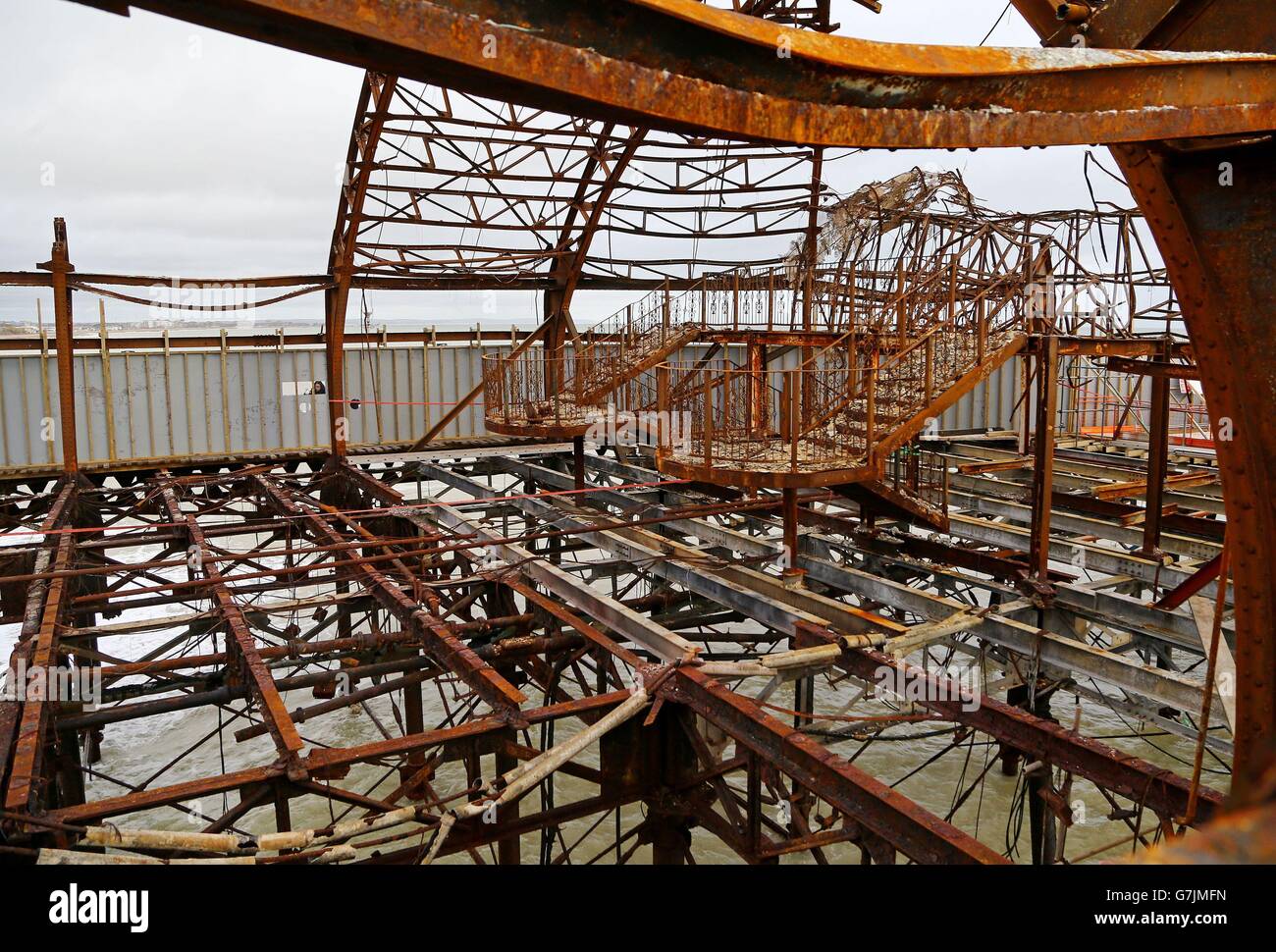 Eastbourne Pier demolition Stock Photo - Alamy