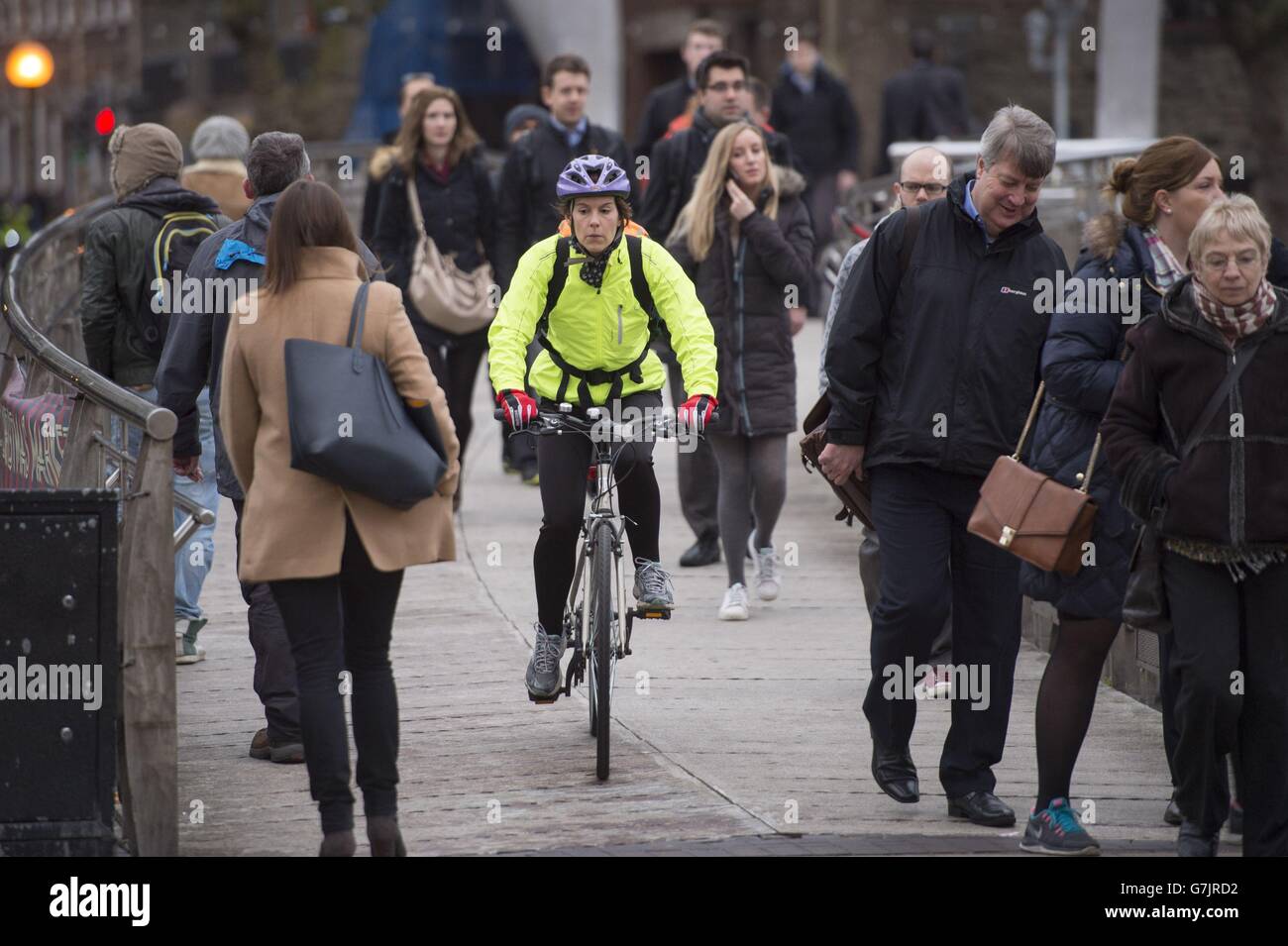 Commuters heading to work Stock Photo - Alamy
