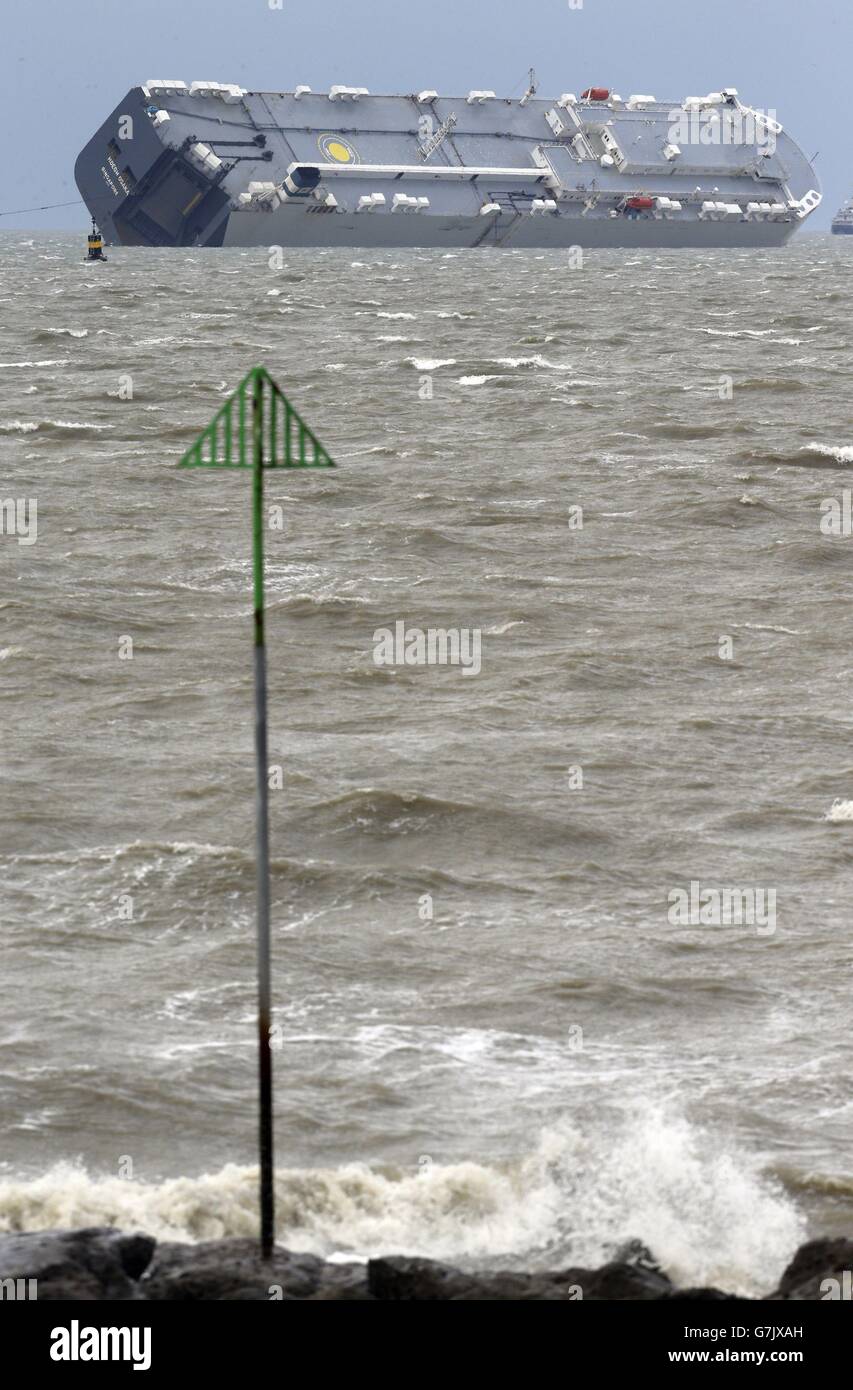Solent ship grounding Stock Photo - Alamy