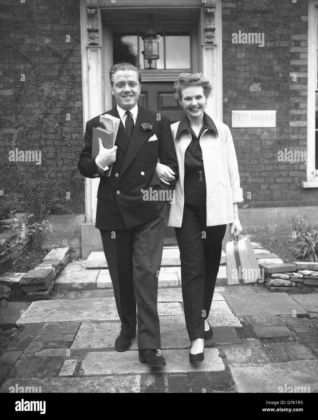 Sheila sim hi-res stock photography and images - Alamy