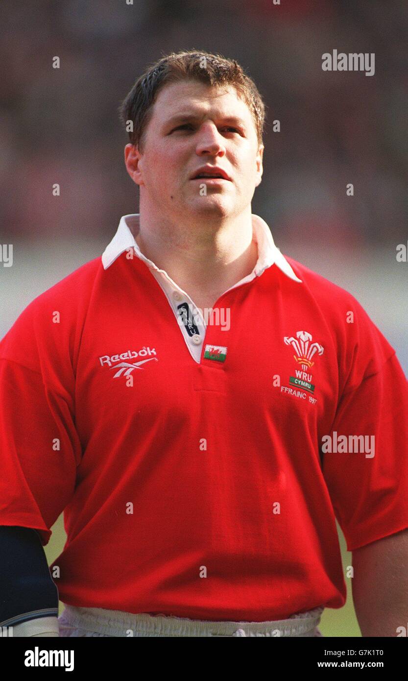 Rugby Union - Five Nations Championship - France v Wales. Scott Gibbs ...