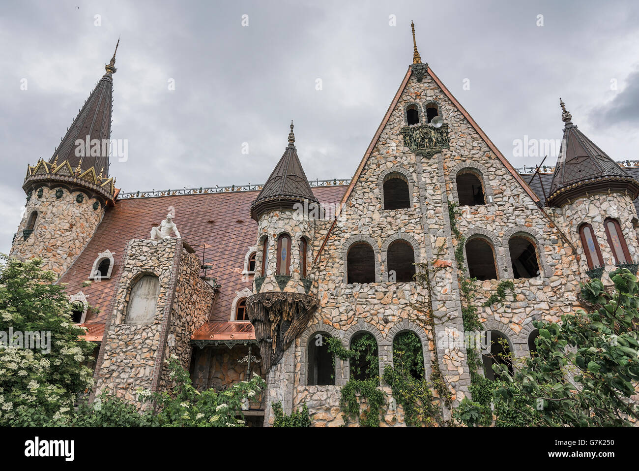 Walls of the castle Stock Photo - Alamy