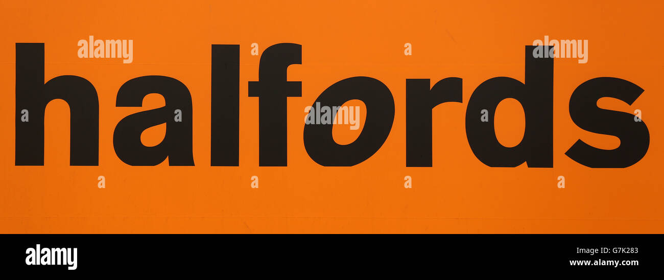 Halfords stock hi-res stock photography and images - Alamy