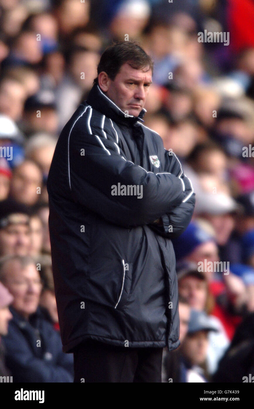A dejected West Bromwich Albion's manager Bryan Robson Stock Photo - Alamy