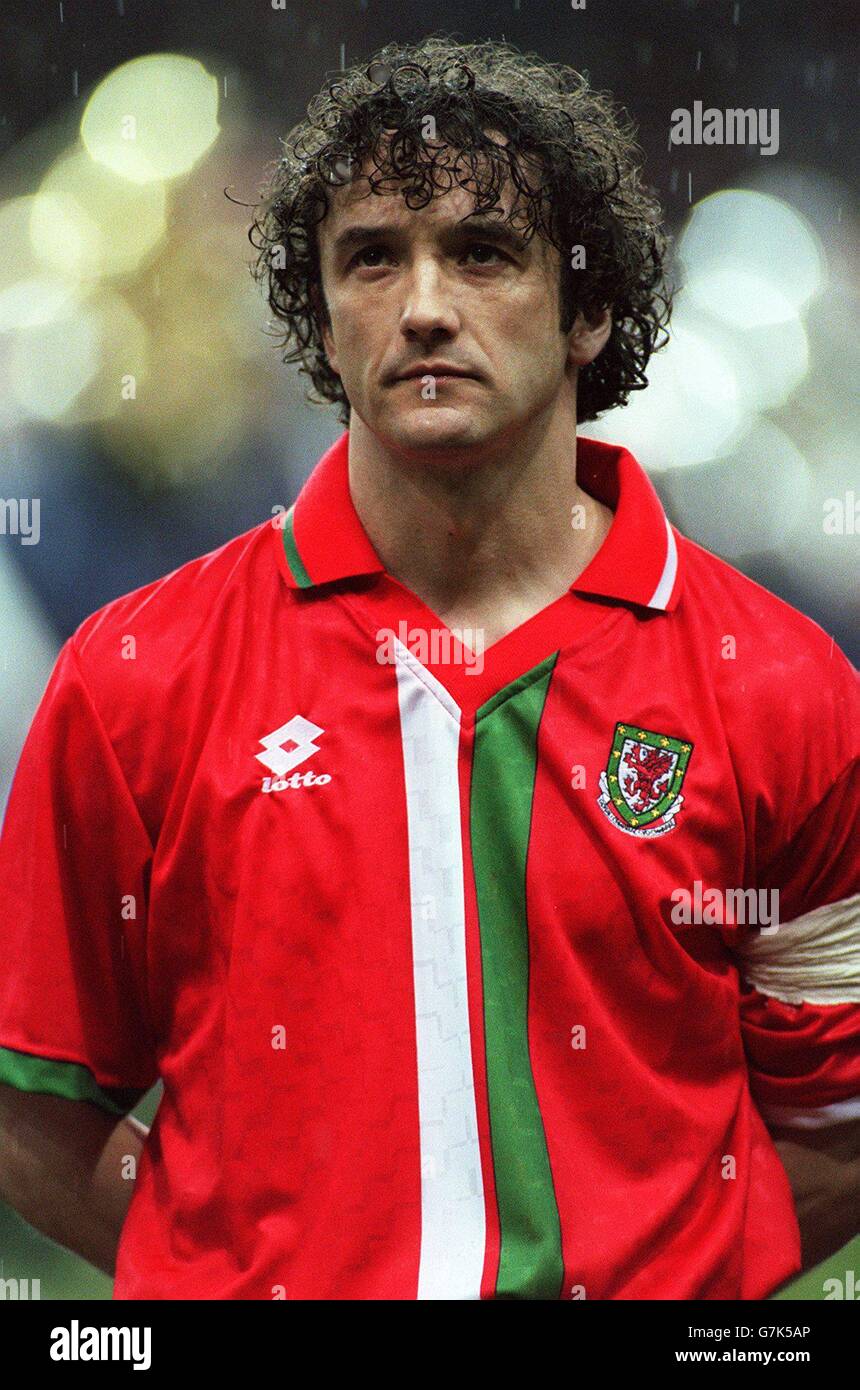 Soccer - Friendly - Wales v Ireland Stock Photo - Alamy