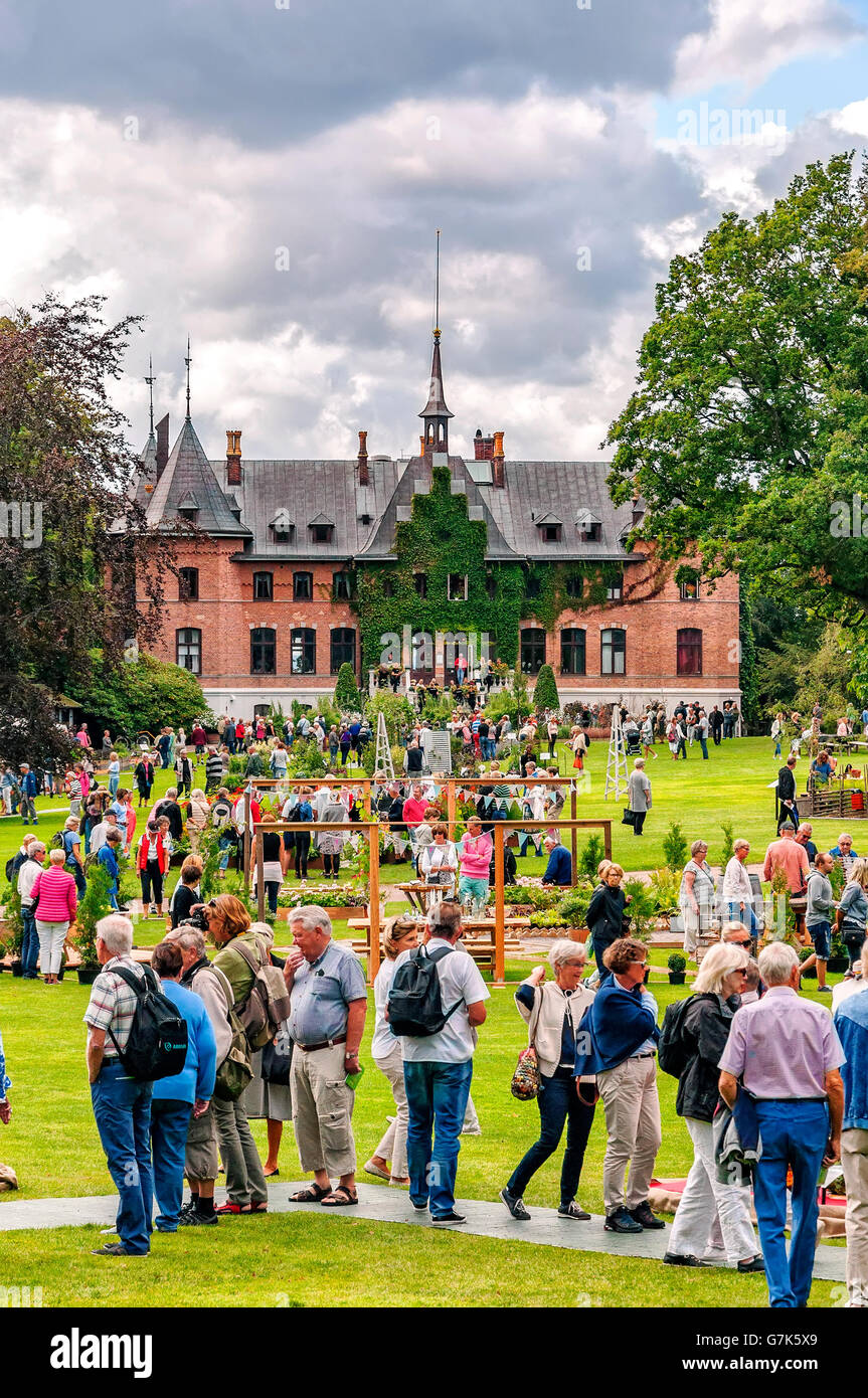 Sofiero slott is a castle in Helsingborg Municipality, Scania, in ...