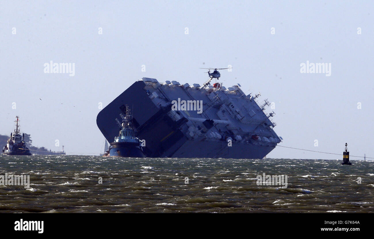 Solent ship grounding Stock Photo - Alamy