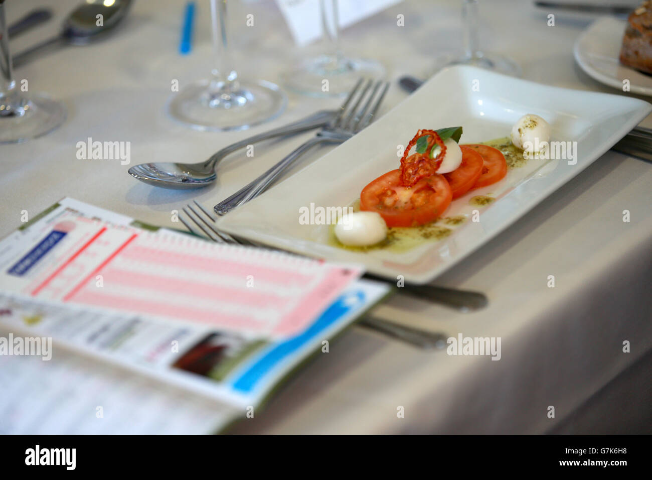 Horse Racing - Betfred Classic Chase Day - Warwick Racecourse. Fine ...