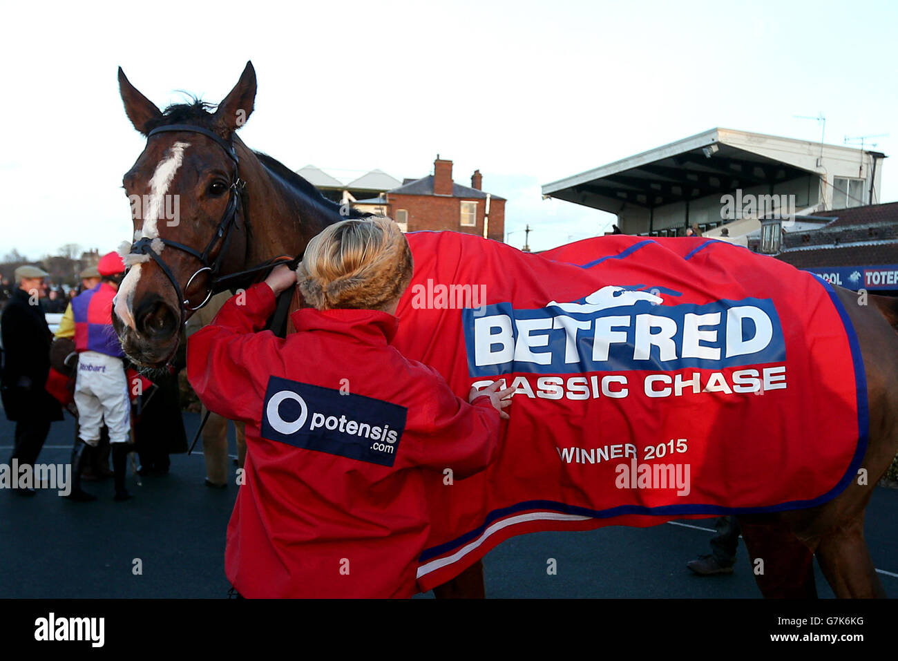 Horseracing horses races betfred signage hi-res stock photography and ...