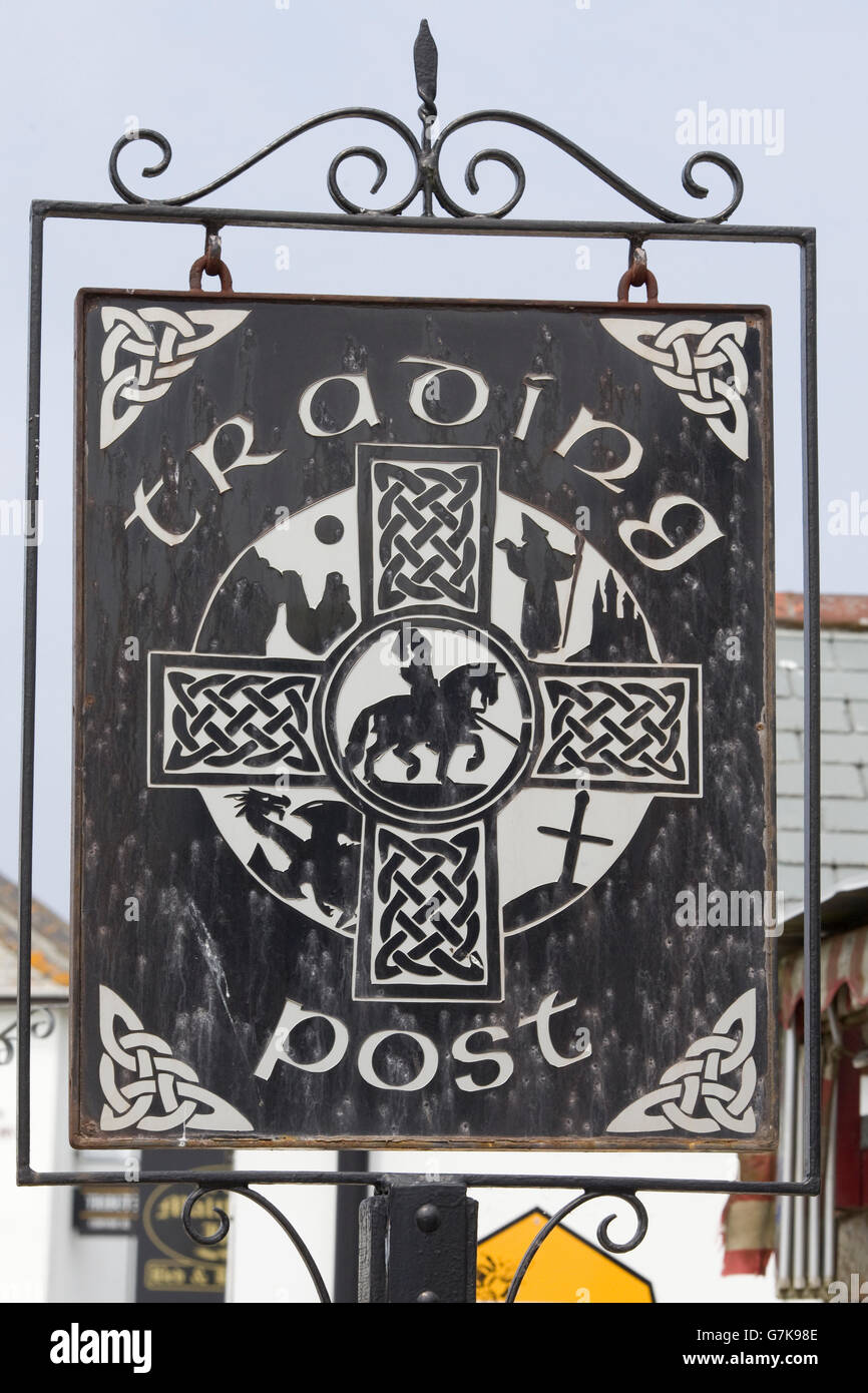 The trading post shop sign in Tintagel Stock Photo - Alamy