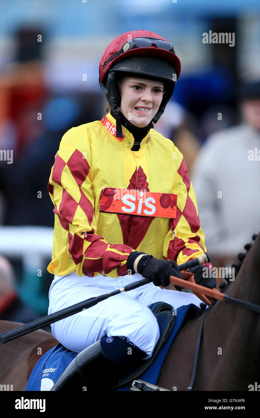 Lizzie kelly hi-res stock photography and images - Alamy