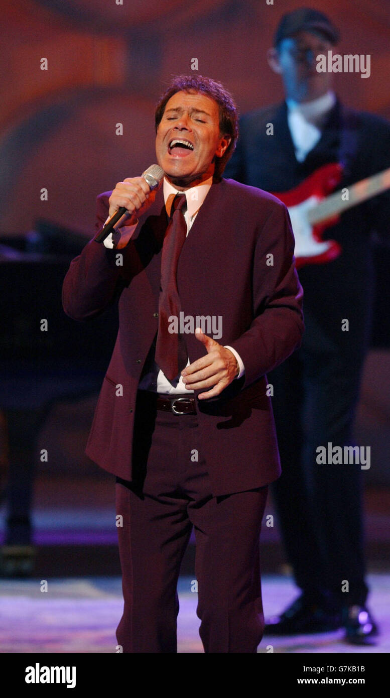 Singer Cliff Richard High Resolution Stock Photography and Images - Alamy