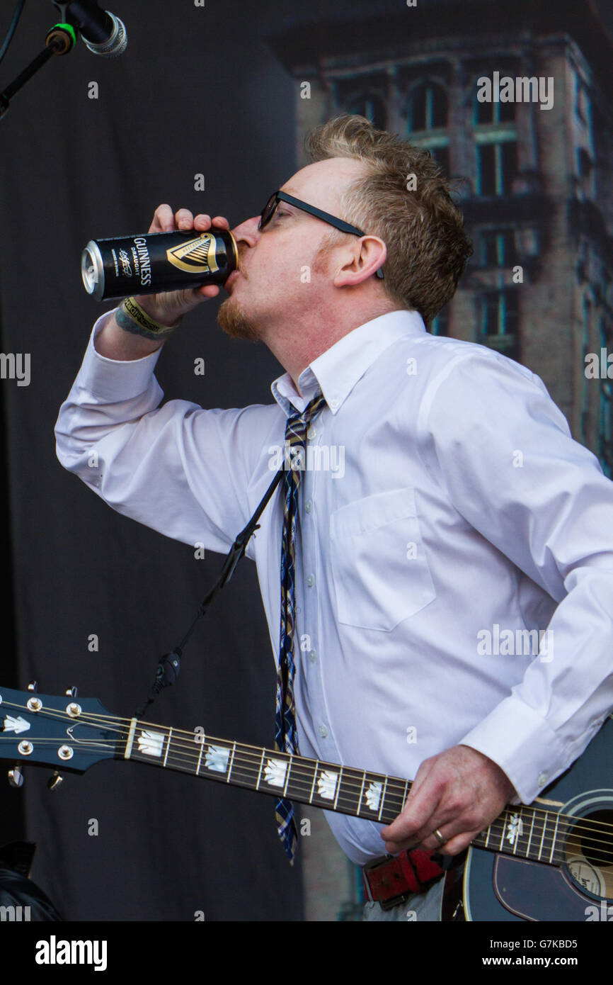 Flogging molly hi-res stock photography and images - Alamy